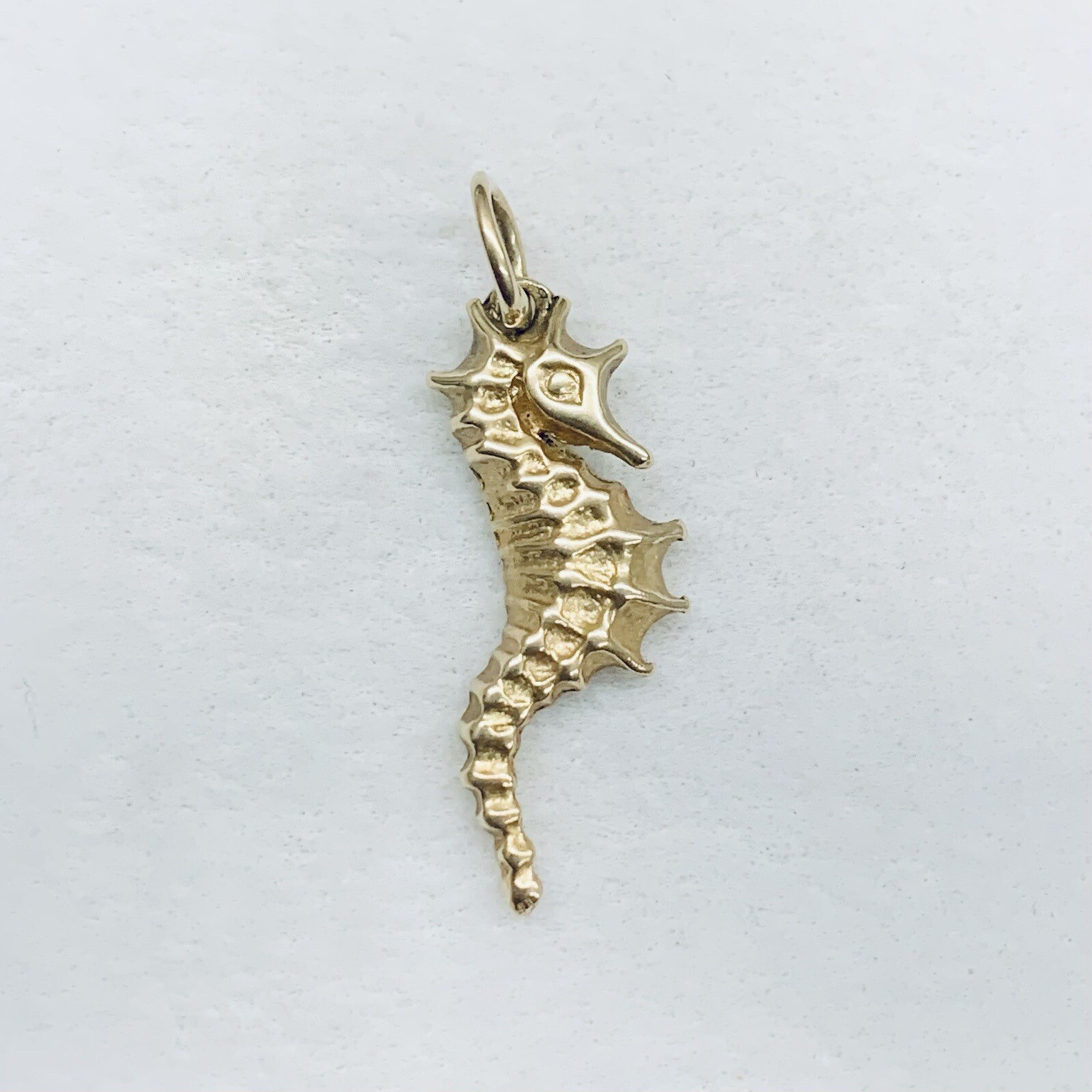 14k Yellow Gold Seahorse Sea Horse Pendant Charm - Gem