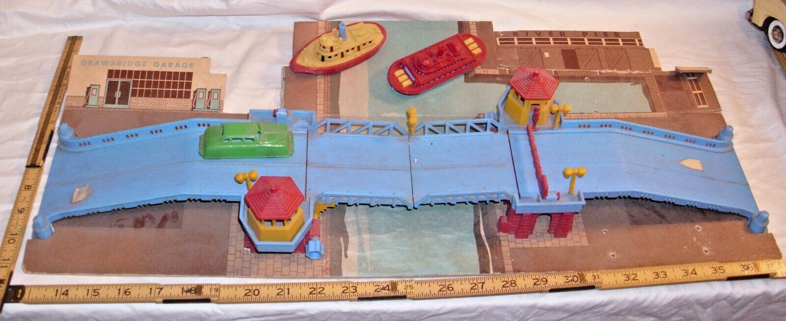 RENWAL AUTO & SHIP DRAWBRIDGE PLAYSET PLASTIC TOY 1950s | eBay