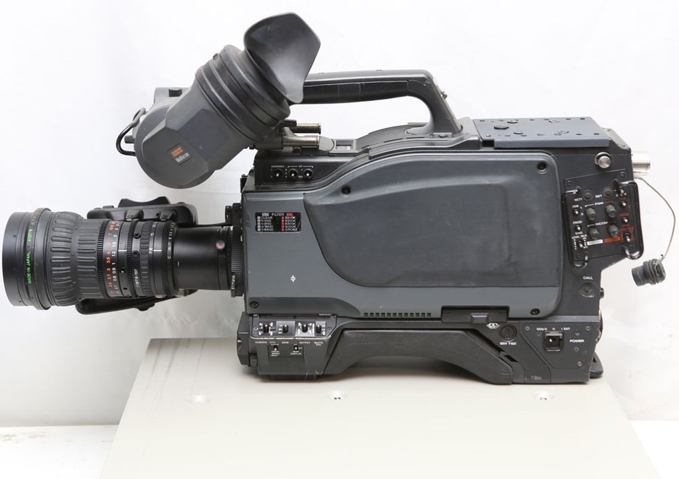 Sony HDC-950 HDVS Full HD SDi Studio Fiber camera Chain, CCU, Lens ...
