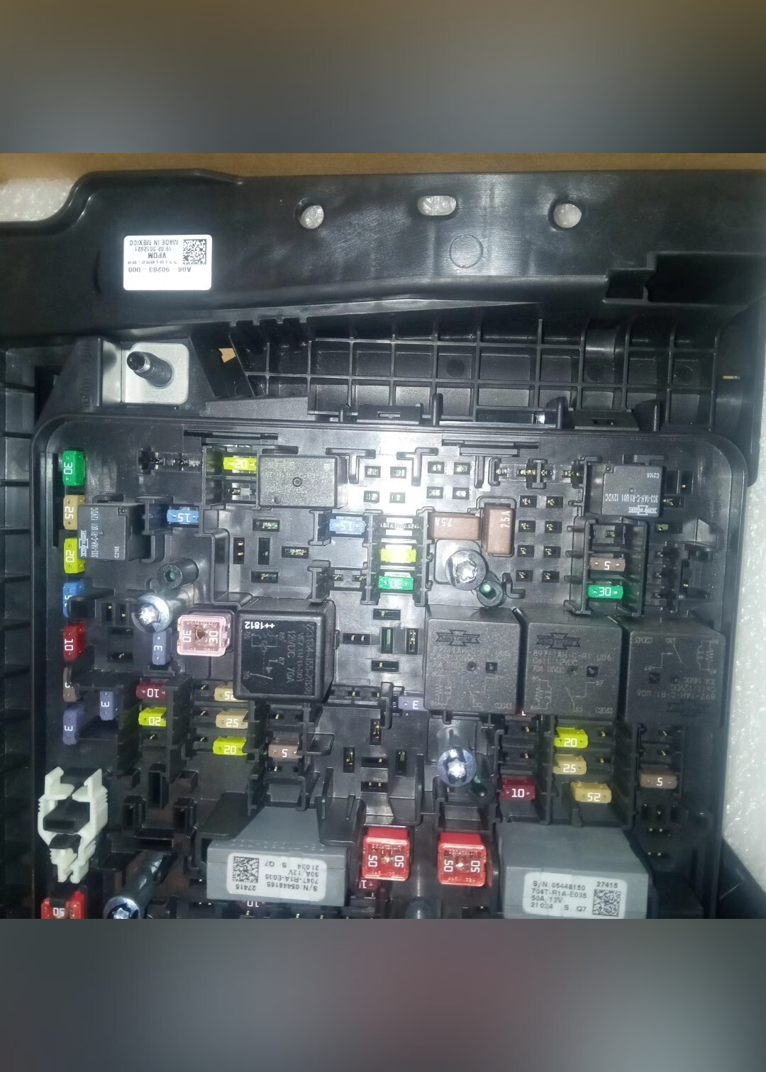 Freightliner+Power+Distribution+Module+Vpdm+Ckt+BRKR+A06-90283-001+G3 ...