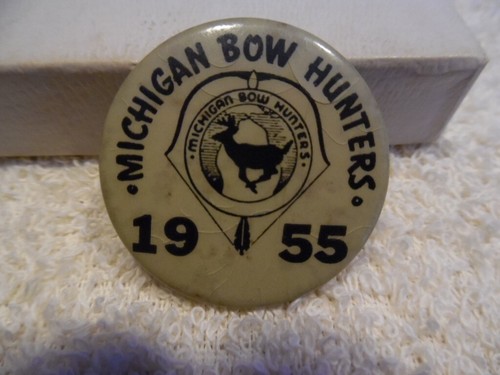 Vintage 1955 Michigan Bow Hunters Pinback Button | eBay