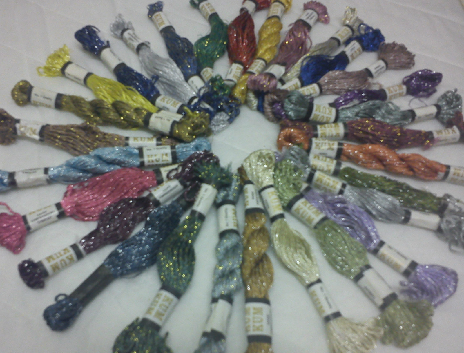 25 Skeins Large Silk Stranded Glitter Twisted Embroidery Threads Skeins ...