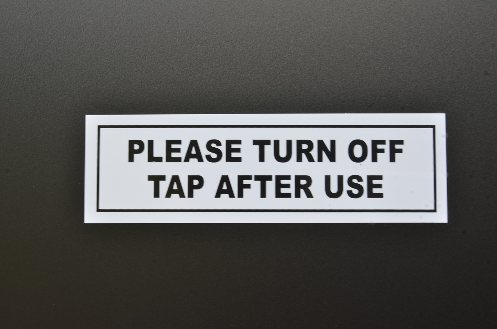 PLEASE TURN OFF TAP AFTER USE sign or sticker 190mm x 58mm - kitchen ...