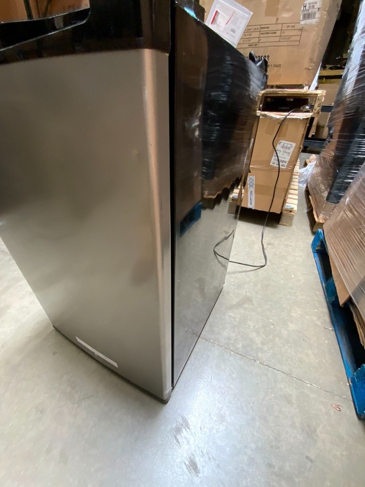 Frigidaire - 4.5 Cu. Ft. Mini Fridge - Silver Mist Model: FFPE45B2QM ...