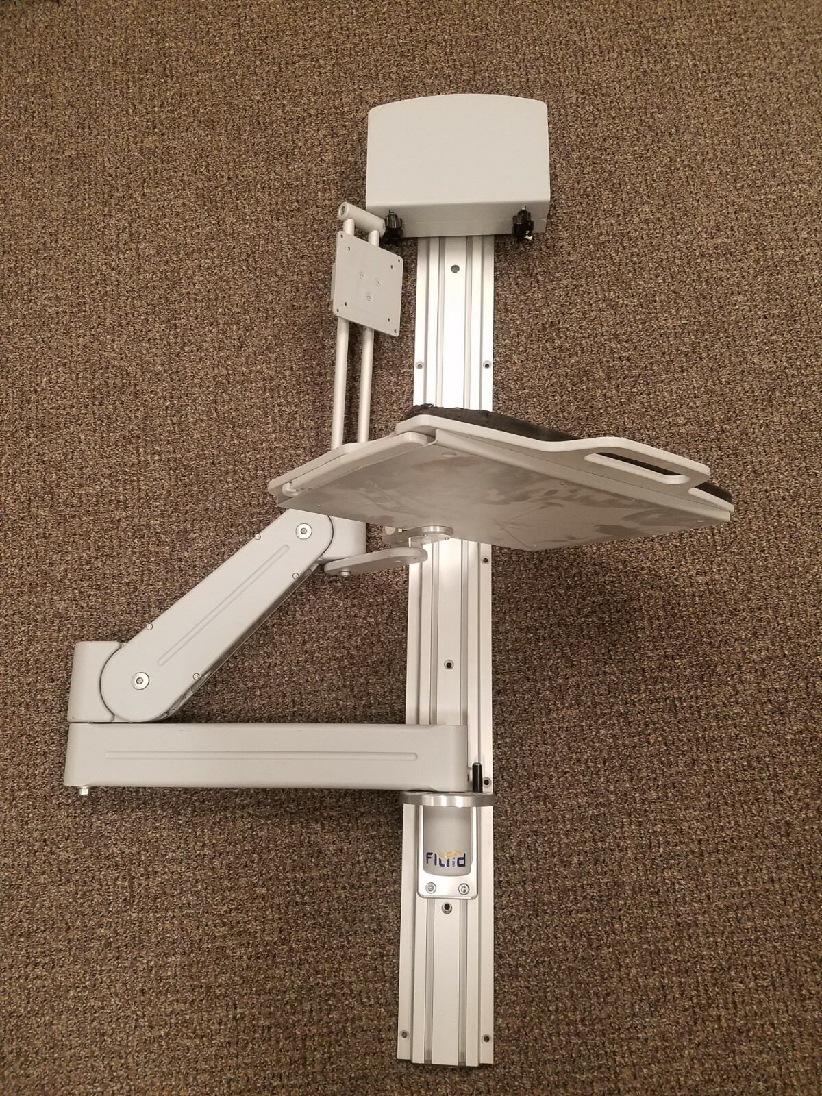 Capsa Rubbermaid Healthcare Fluid Arm Workstation Wall Mount 48" | eBay