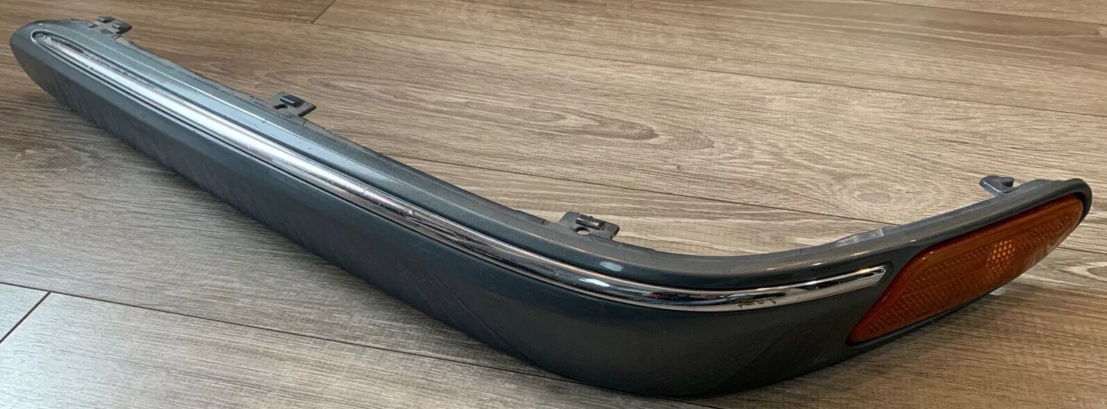 2001-2007 MERCEDES W203 C CLASS FRONT LEFT IMPACT STRIP MOULDING OEM ...