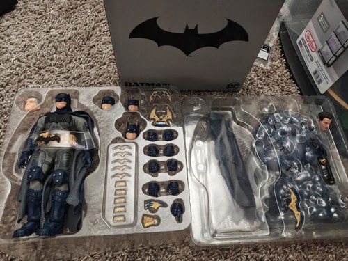 Mezco Toyz Batman Supreme Knight One:12 Gray And Blue | eBay
