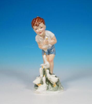 Royal Worcester Bone China "Young Farmer" RW 3433 Figurine F. G ...