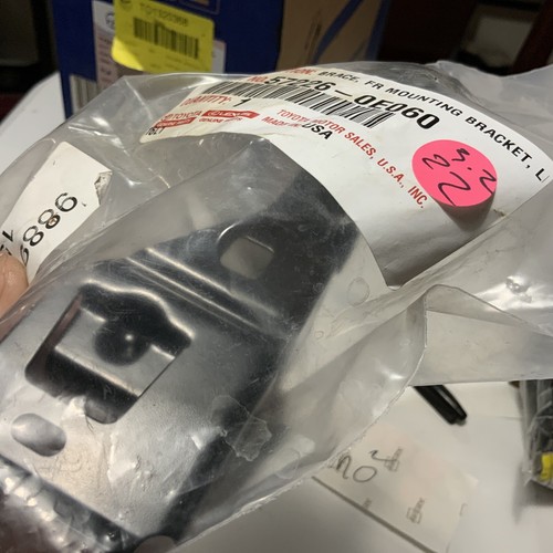 2014-19 toyota highlander Radiator Support Panel BraceFront Mounting ...