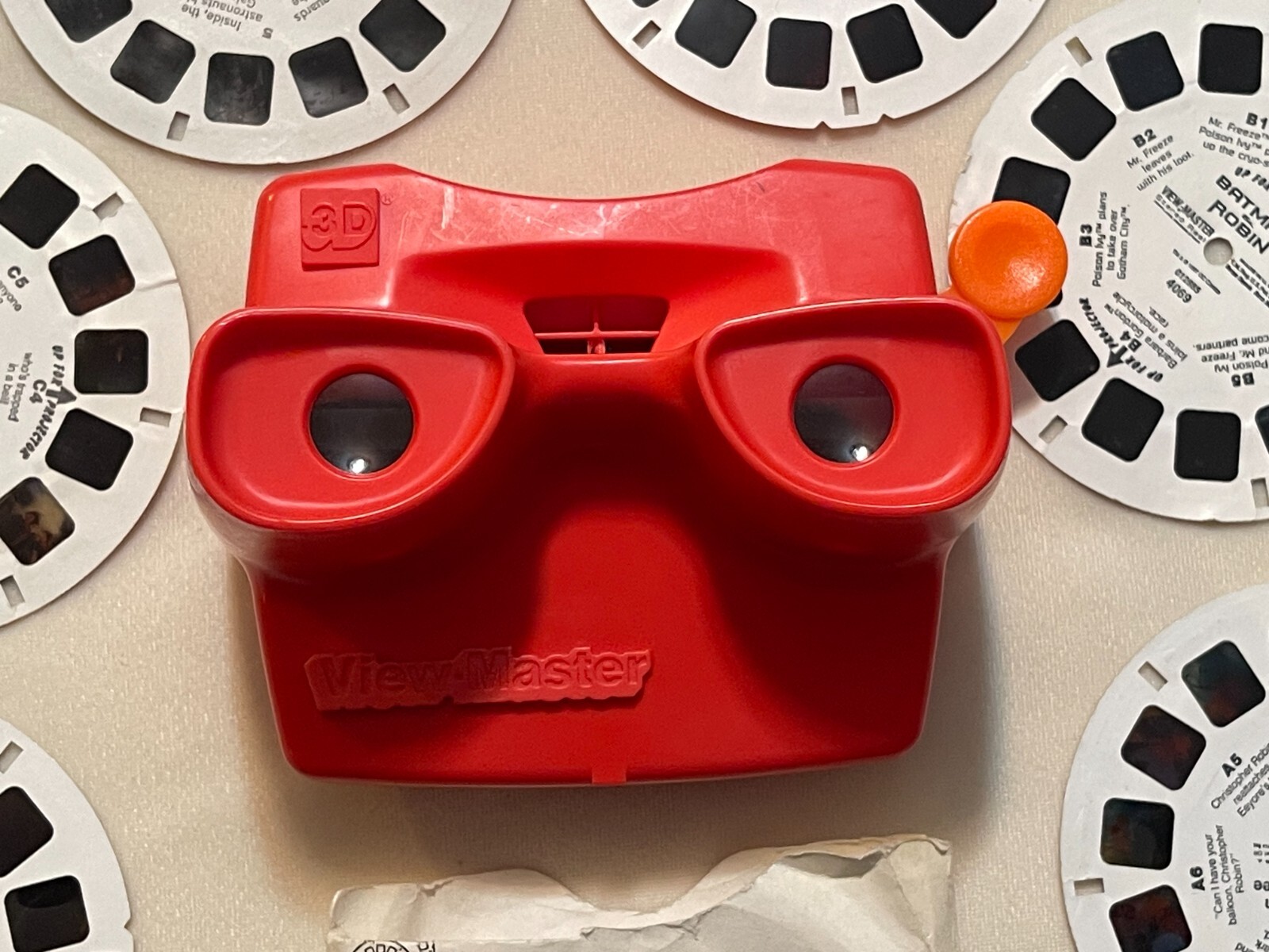 Vintage Viewmaster 3D Viewer Red Mattel with 18 reels *see photos ...