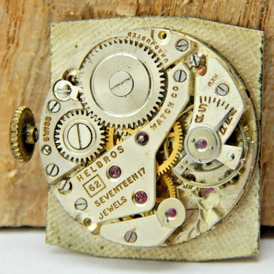 Vintage Helbros 62 17j men's wrist watch movement good Balance with ...