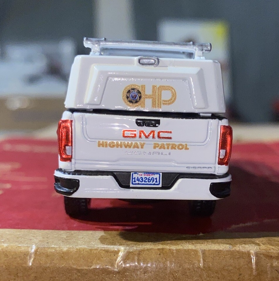 KITBASH 2023 GMC DENALLI 2500 HD California Highway Patrol CHP K-9 ...