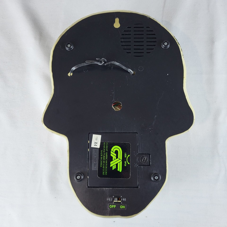 Great American Fun Animated Talking Skull Wall Decoration w/Motion ...
