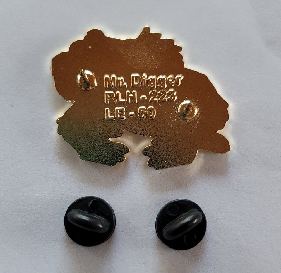 **2 LEFT** Fantasy Disney Pin - Mr Digger from The Fox And The Hound ...