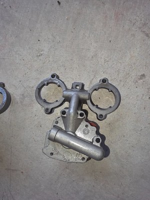 5.7L TBI Fuel Injector Pod & Regulator GMC Chevrolet 5.7L 5.0 350 ...