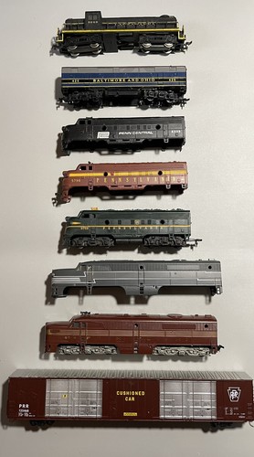 HO Scale Model Trains Lot Of Locomotives And Shells | eBay