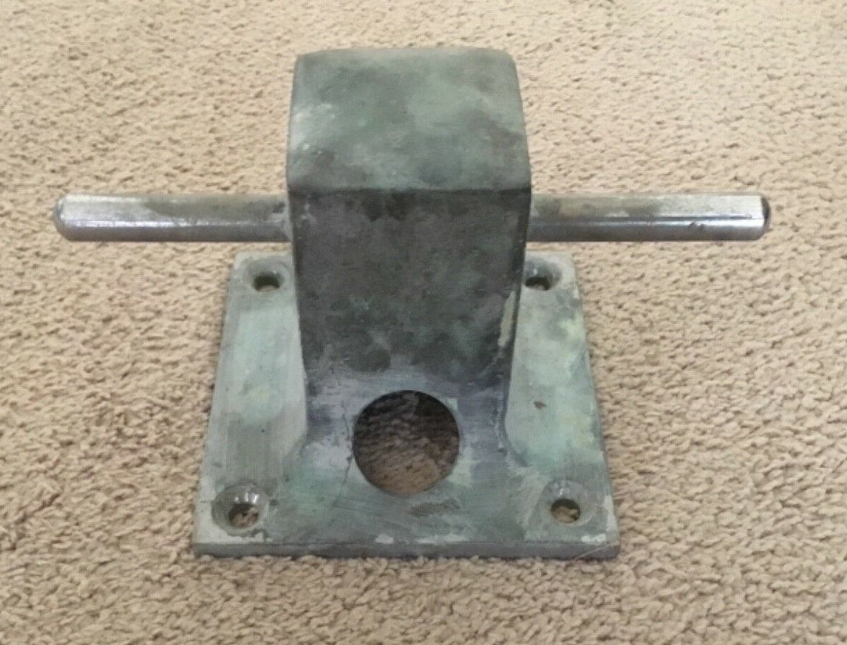 Vintage Chrome Over Bras Post Cleat With Anchor Line Hole 6" x 6" Base ...