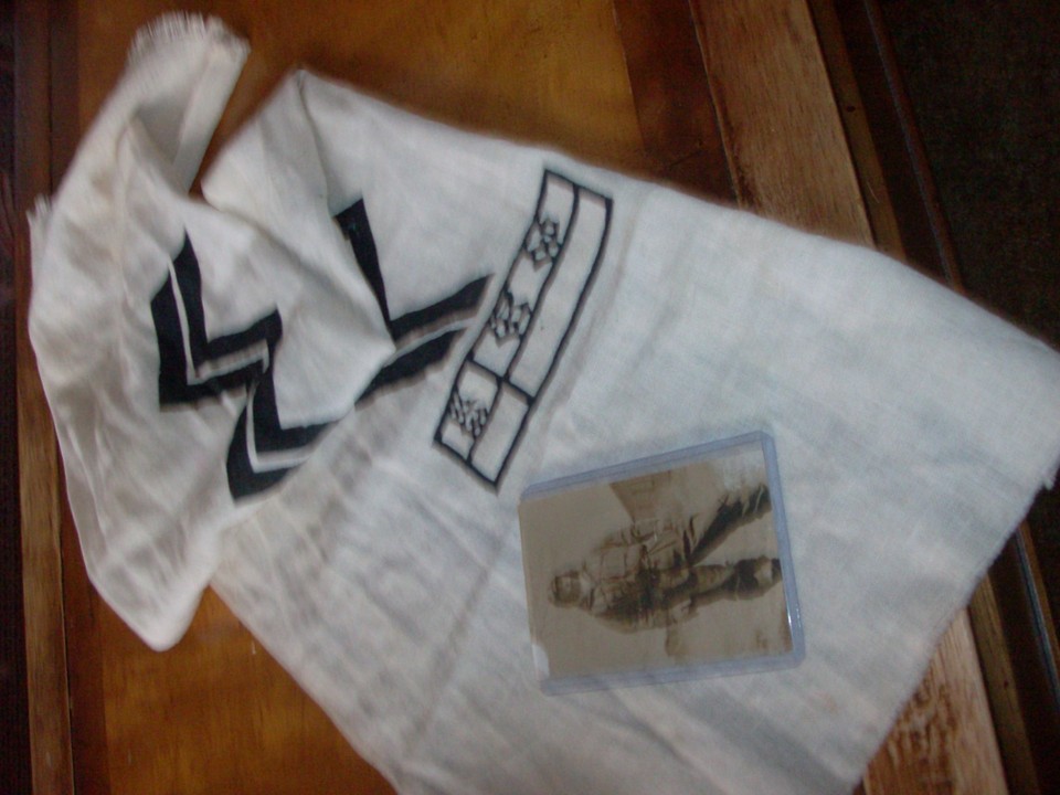 WWII JAPANESE SUMMER FUR LINED HELMET, GOGGLES, SCARF, PILOT PHOTO ...