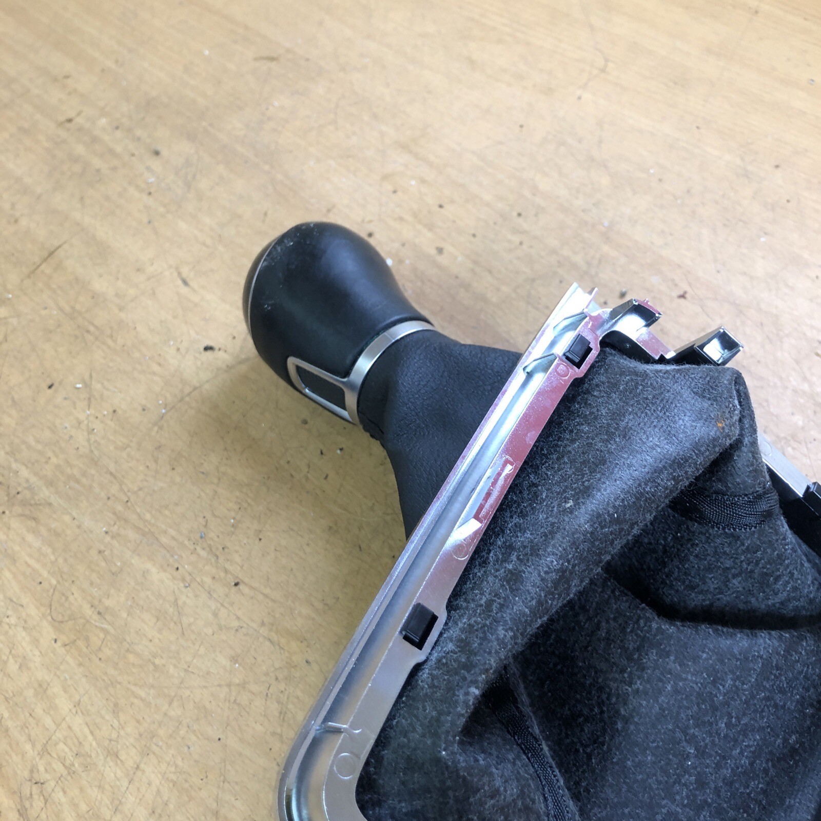 Volkswagen Golf Mk7 2012-2019 6 Speed Gear Knob and GAITER 5G2711113C ...