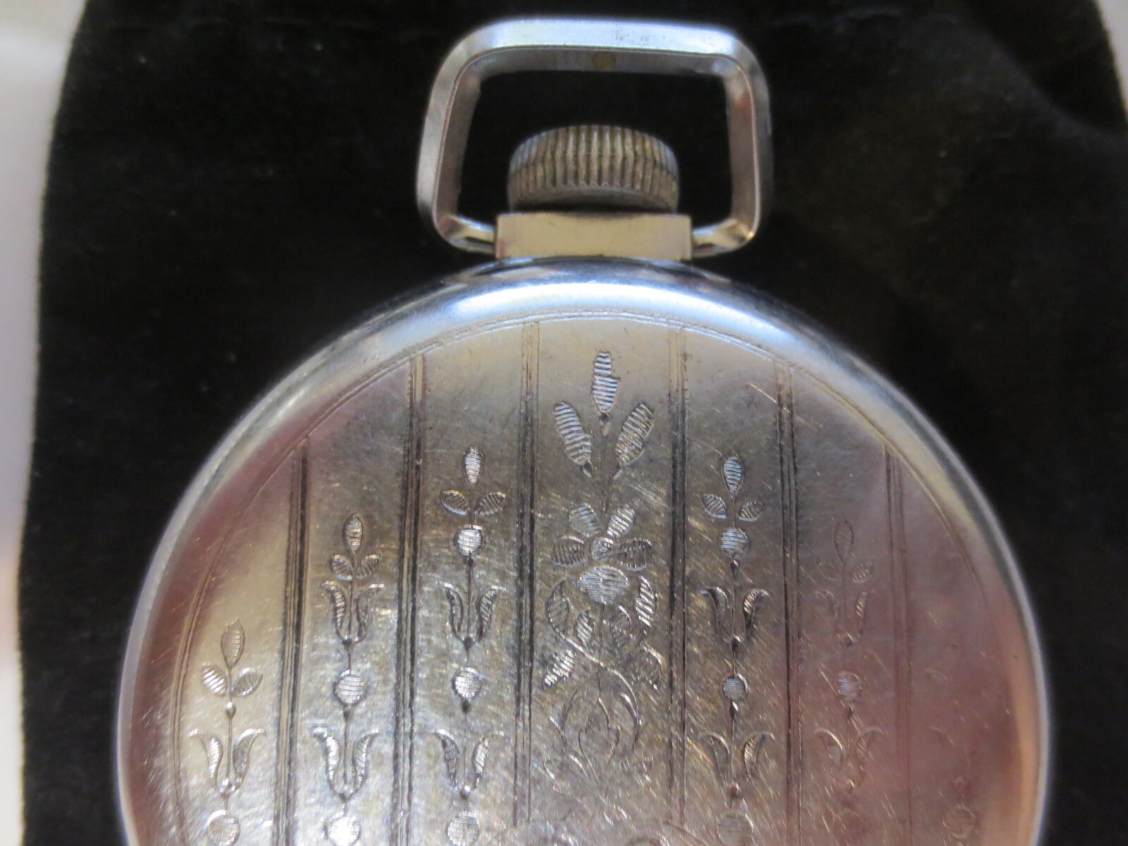 1959 16s Ingraham Pocket Watch Hank Aaron Ad Theme Dial Runs Well. | eBay