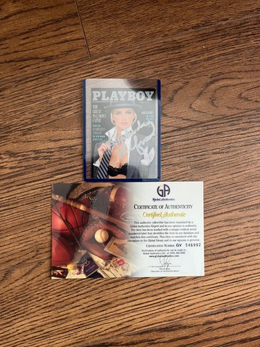 Playboy 1988 Issue Trading Card--Hugh Hefner Signed--Global Authentics ...
