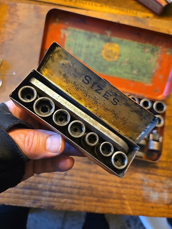 Vintage BETHLEHEM SPARK PLUG CO. QUICKWAY SOCKET WRENCH SET | eBay
