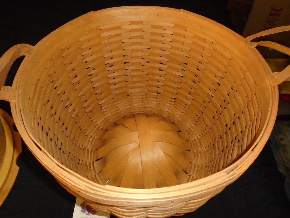 Longaberger Large Corn Bushel Basket w/Leather Handles-Laundry/Storage ...