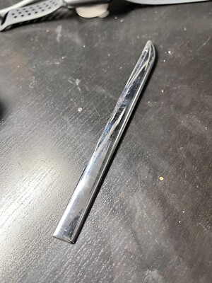 2008-2012 MERCEDES BENZ C CLASS WING MOULDING LEFT FRONT GENUINE ...