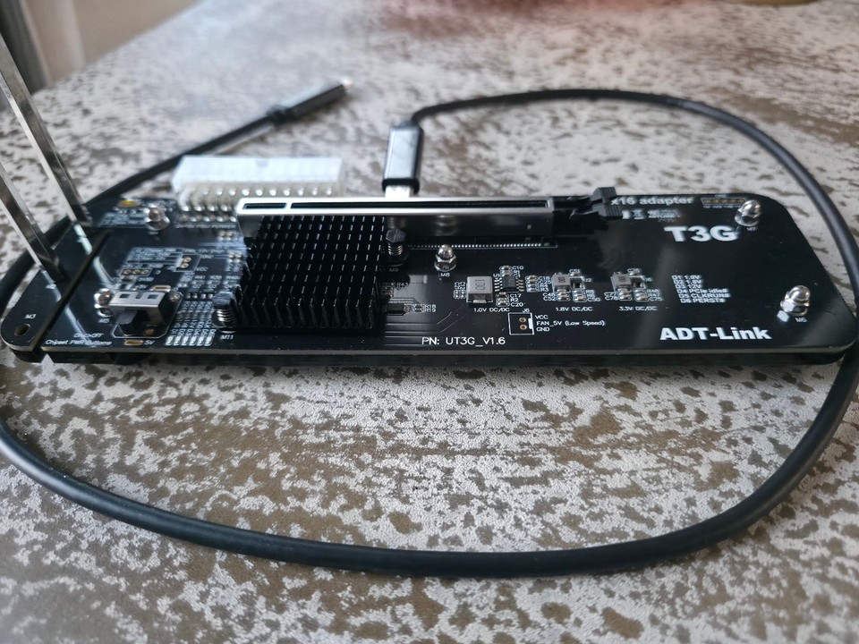 JMT ADT-UT3G USB4.0 Dock 64G PCIe 4.0 x4 EGPU GPU Graphics Card ...