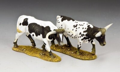 CD006 Two Texas Longhorns - Black/Brown & White King & Country "Cattle ...