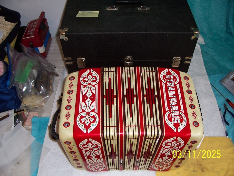 STRADIVARIUS Chemnitzer Triple Concertina Made in Italy Key of Bb Good ...