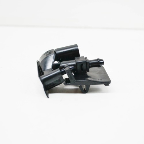 BMW X5 E70 Windshield Spray Nozzle 61667161469 New Genuine | eBay