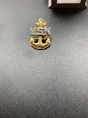 VINTAGE UNITED STATES NAVY HAT PIN V 21 N | eBay