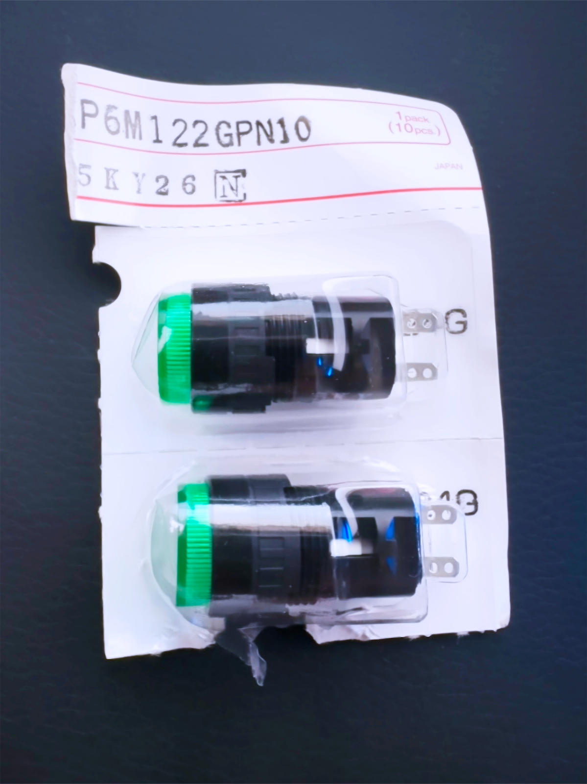 1PCS AP6M122G IDEC Flat Miniature Pilot Light LED Green 24V DC | eBay