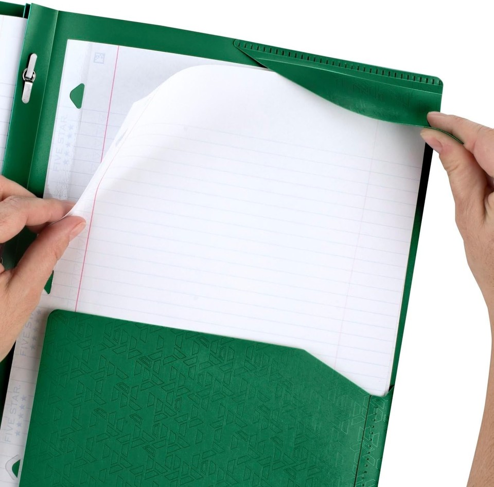 Five Star 2 Pocket Folder, Plastic Folder with Stay-Put Tabs and Prong ...
