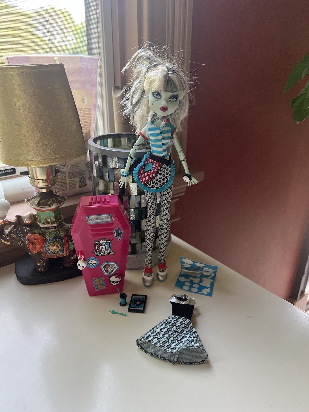 Monster High Frankie Stein Home Ick