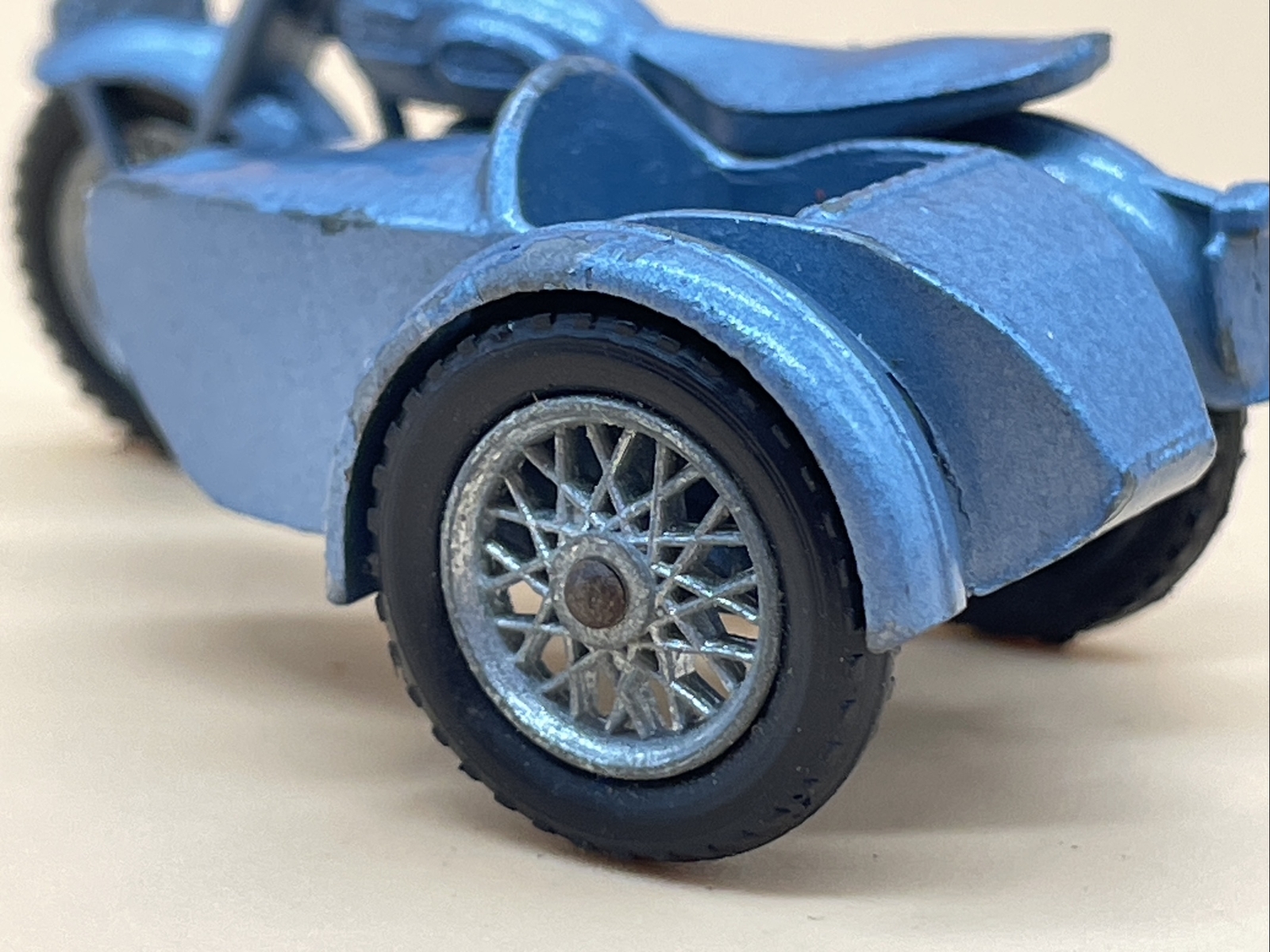 Triumph Matchbox Lesney Motorcycle T110 Sidecar Box and sidecar No.4 ...