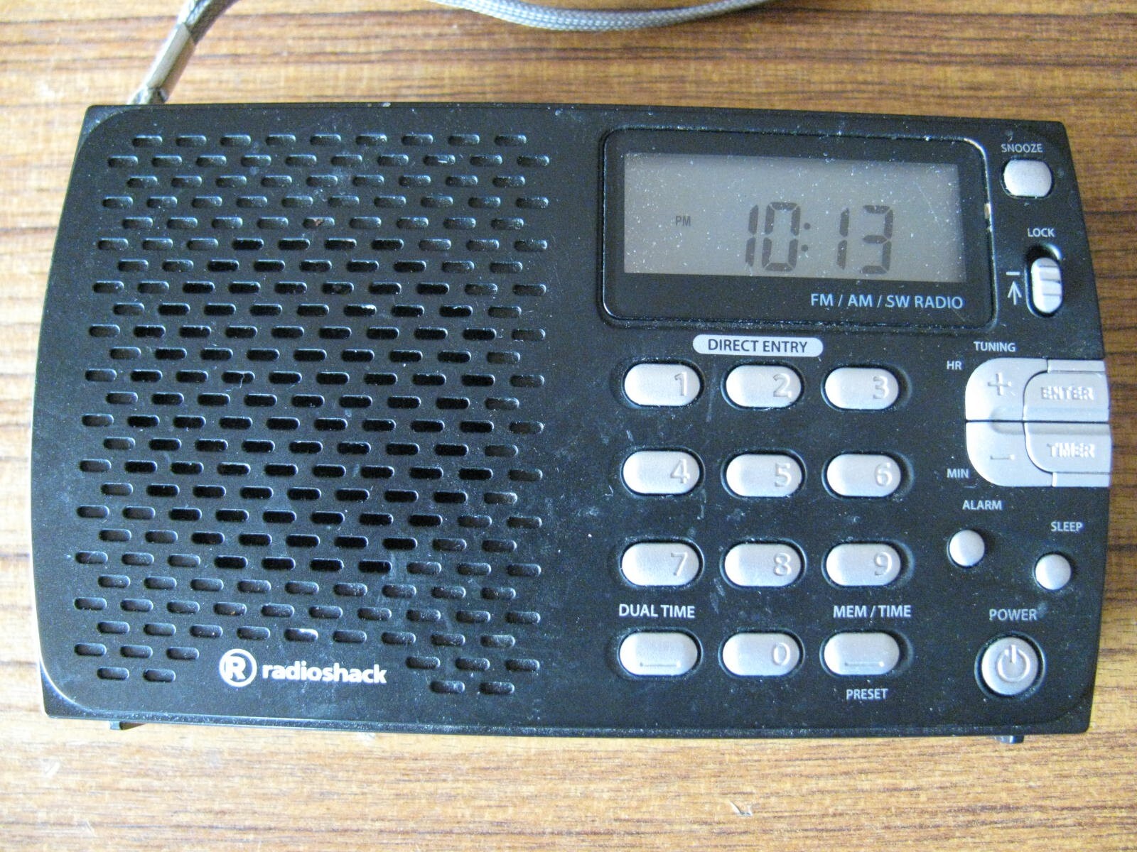 Radio Shack Portable Short Wave Travel Radio 2000125 Receiver AM FM SW ...