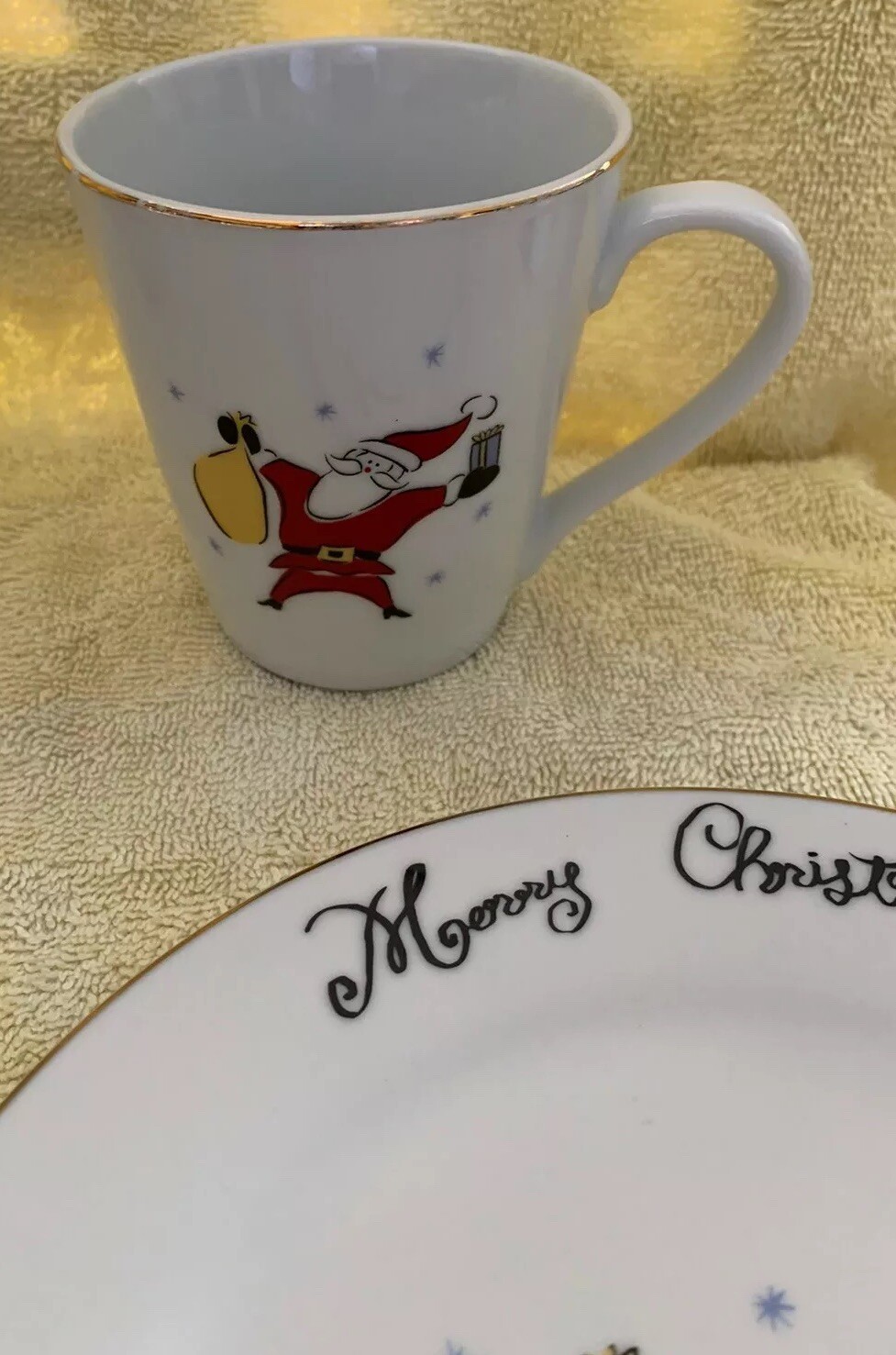 Merry Brite Merry Christmas 2 Cups / Mugs Present Santa Matching ...