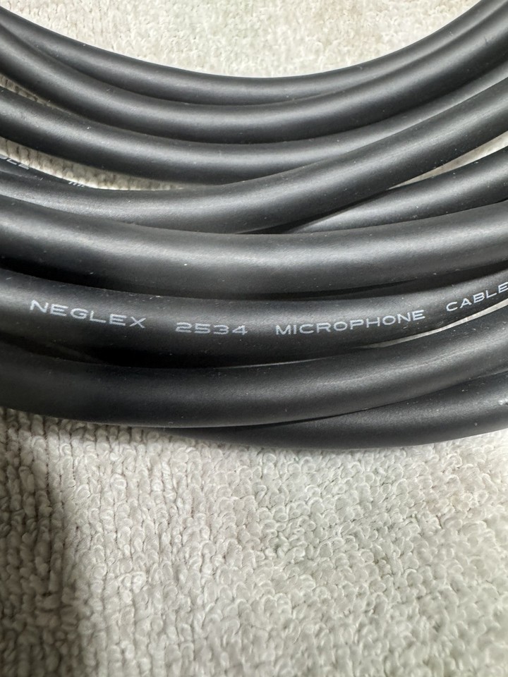 Mogami GOLD 20ft TRS-TRS Male High Definition Multipurpose Accessory ...