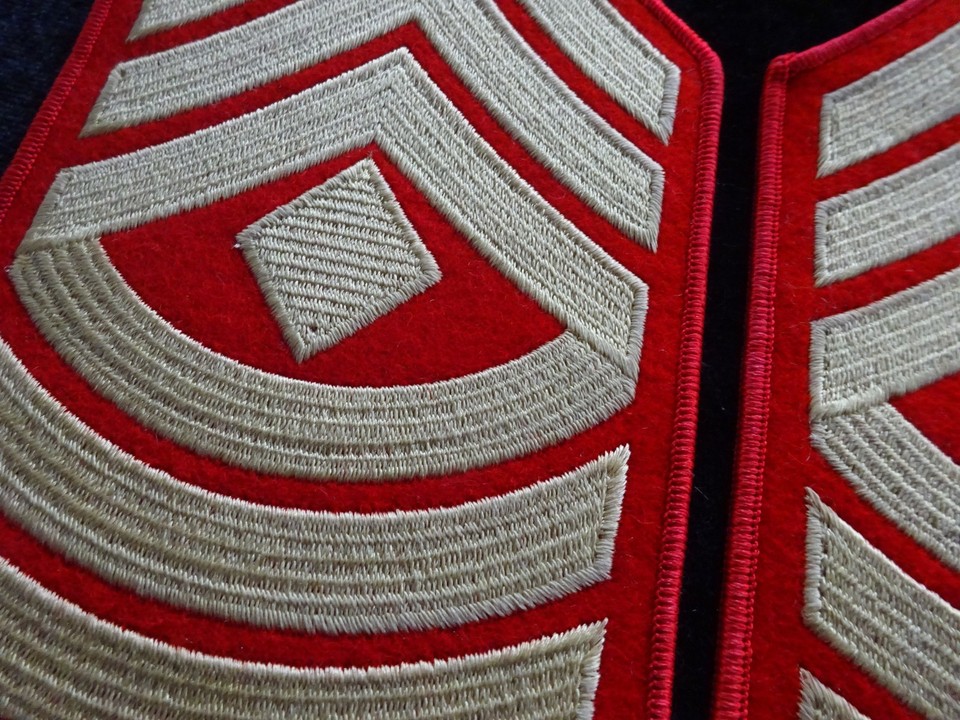 Original Rangabzeichen Marine Corps USMC First Sergeant Gold Red OR-8 ...