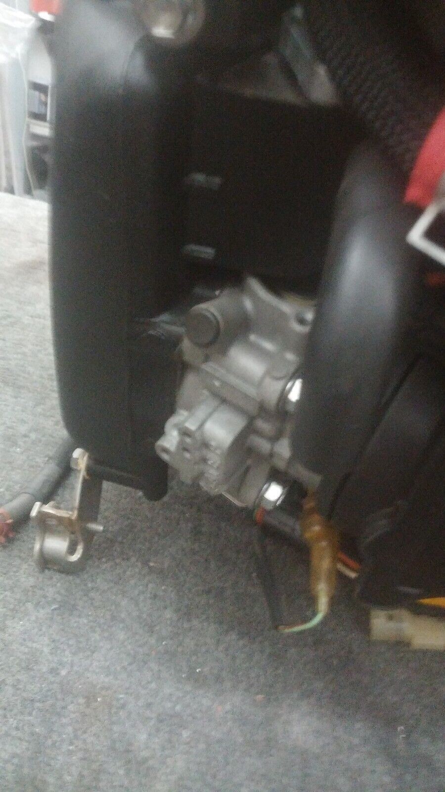 Suzuki 140 DF140 Johnson 140 hp outboard motor Powerhead complete 1y ...