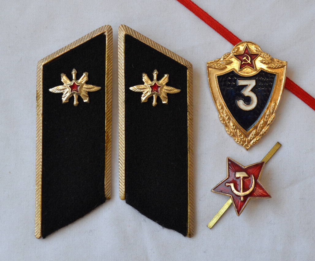 Signal troops Soviet collar tabs black USSR Army Military uniform badge ...