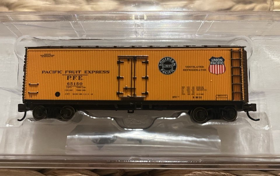 Bachmann N Scale Set Of 4 40’ Wood Side Reefers 19852 19853 19854 19855 ...