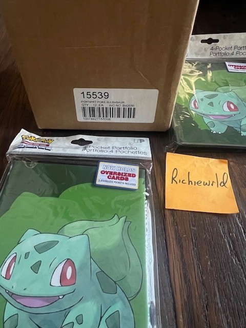 **NEW** ULTRA PRO Pokemon 4 pocket BULBASAUR album Binder-Holds 40-80 ...