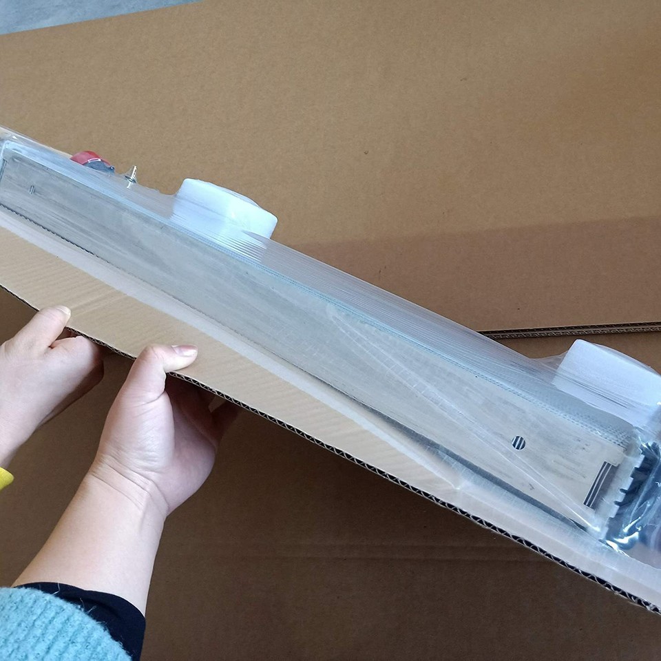 New 179400L110 Intercooler Assy For Toyota Hilux Innvoa Fortuner 2.4 2. ...