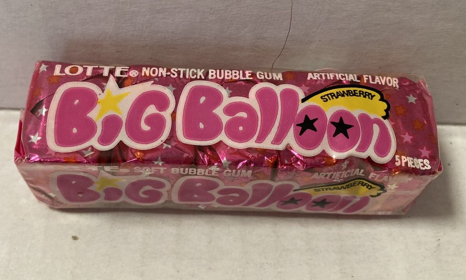 RARE Vintage Lotte 1980's BIG BALLOON STRAWBERRY Bubble Gum 5 Piece-NOS ...