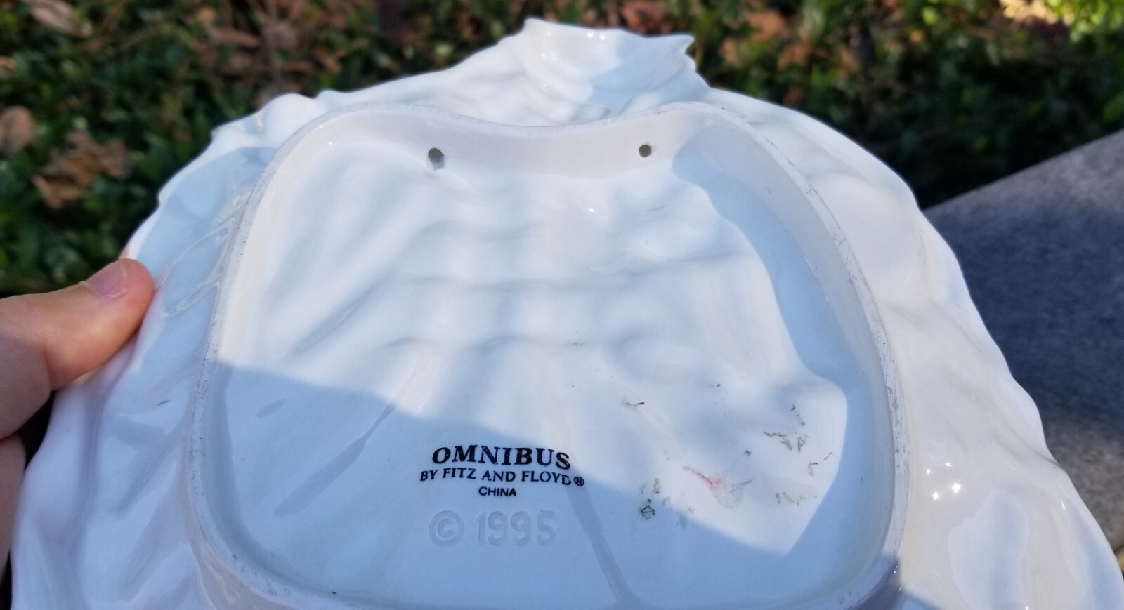 1995 OMNIBUS FITZ & FLOYD SNACK PLATE~10"~GOOD KING WENCESLAS SANTA ST ...