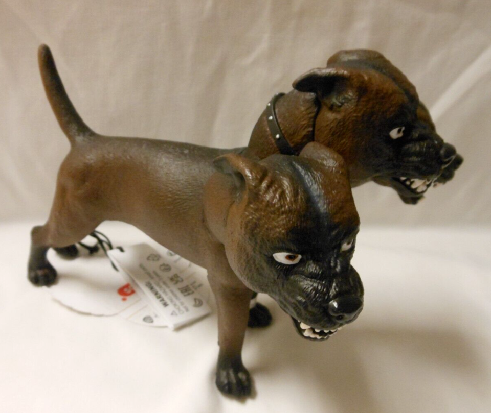 Schleich 13990 Harry Potter Fluffy Figure 5.5 H Cerberus 3 Headed Dog ...