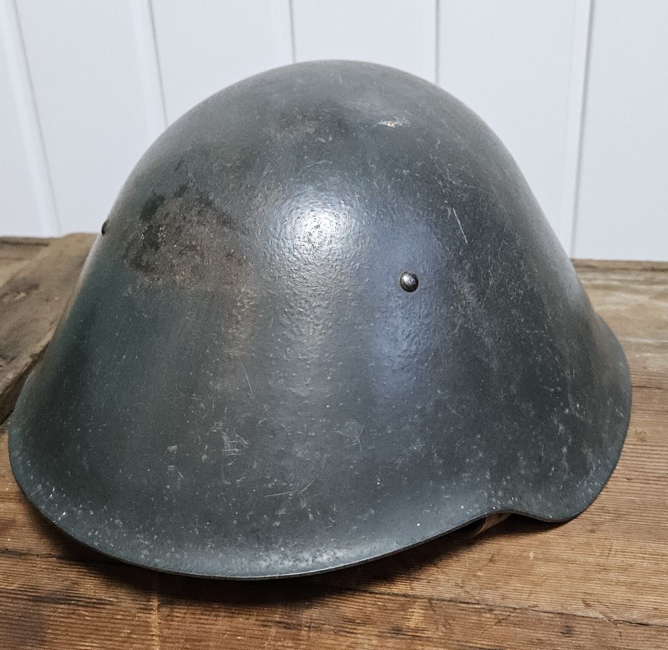 Post WW2 EARLY GERMAN DDR HELMET STAHLHELM, EAST GERMANY | eBay